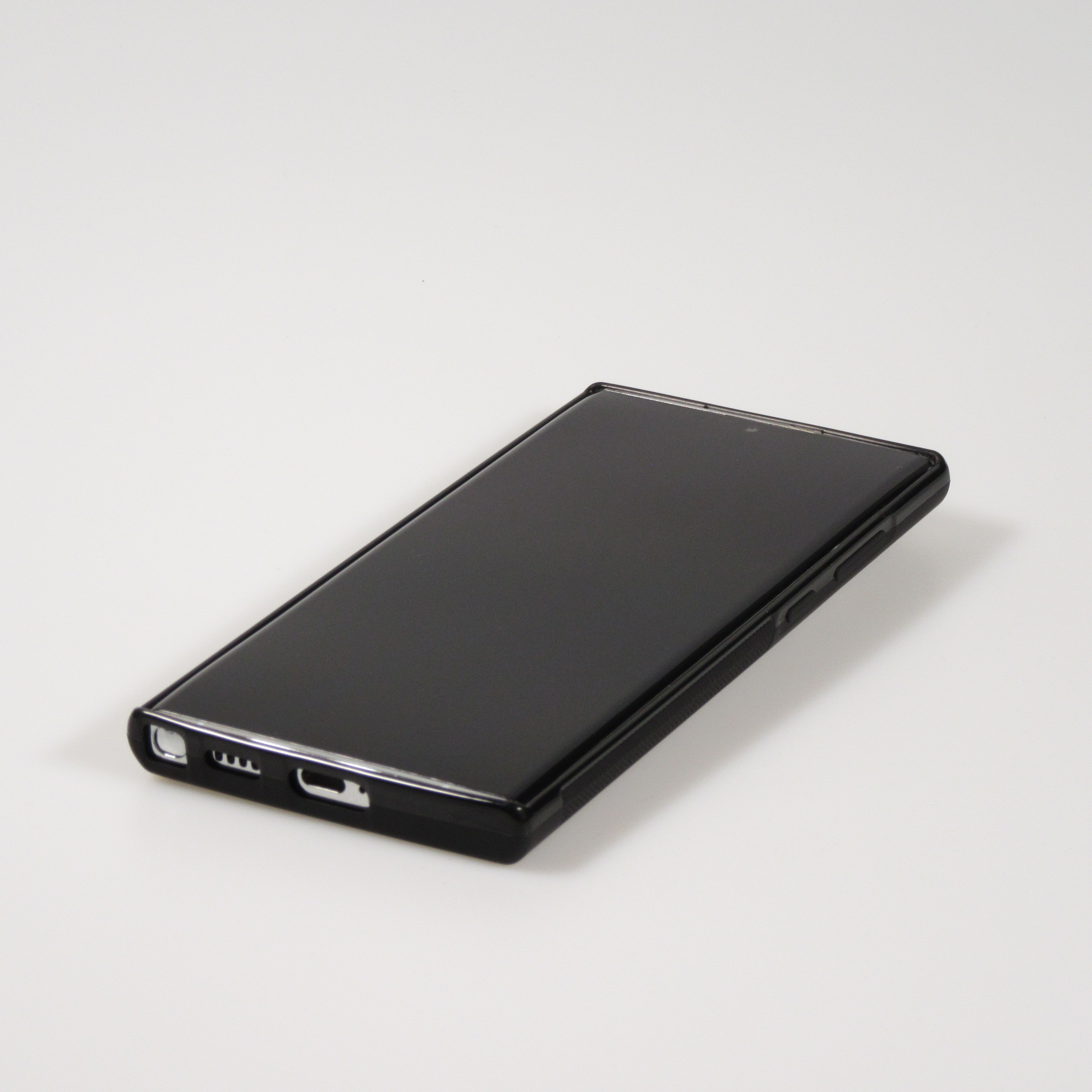 Coque Samsung Galaxy S22 Ultra - Carbomile fibre de carbone - Acheter sur PhoneLook