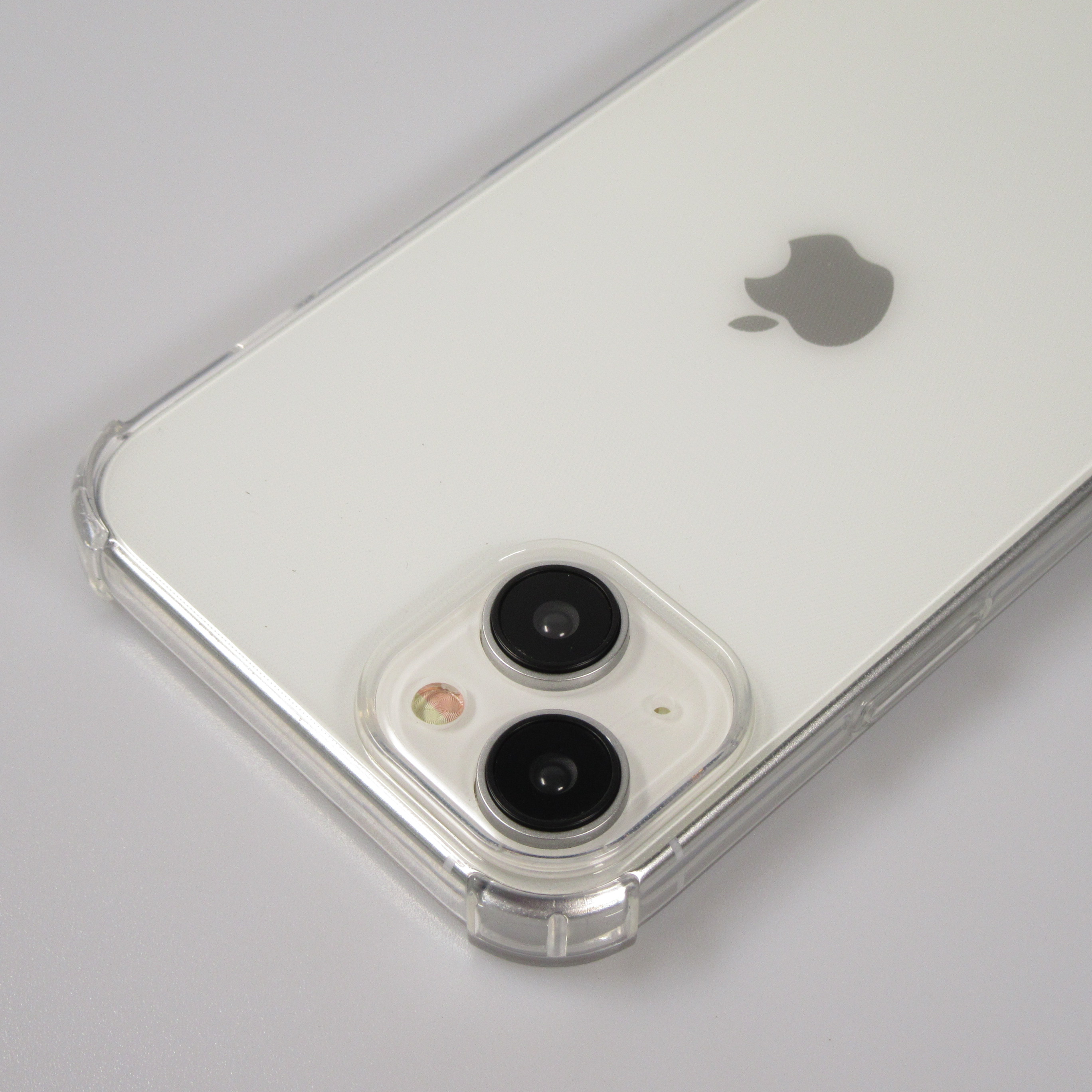 Coque iPhone 15 - Gel transparent bumper avec lacet - Vert / or - Acheter sur PhoneLook